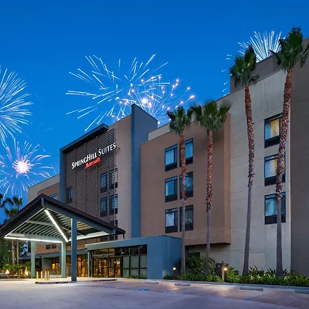 Sheraton Oceanfront Hotel Virginia Beach • VA, United States